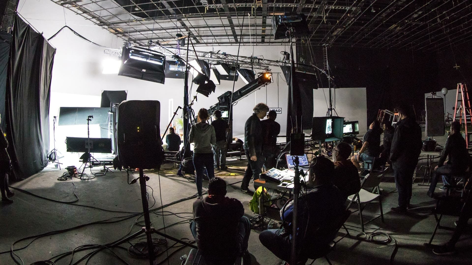 ¿Qué es y qué hace una Casa Productora de Video?